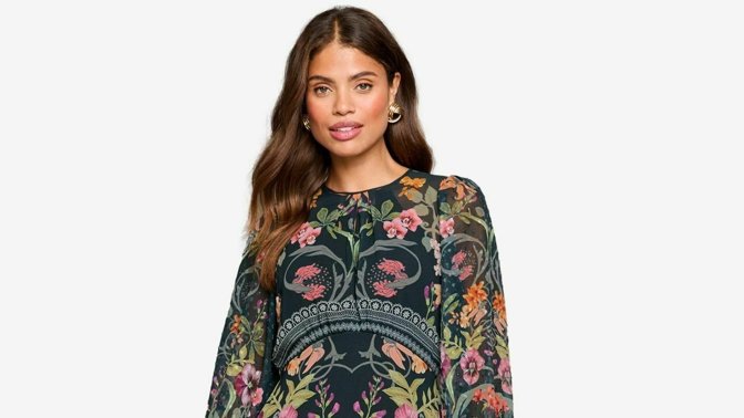 Galerie: Boho šaty a sukně pro všechny typy postav: Pásek pomůže ...