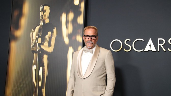 Galerie: Kevin Costner slaví 70: Image dokonalého muže mu při rozvodu ...