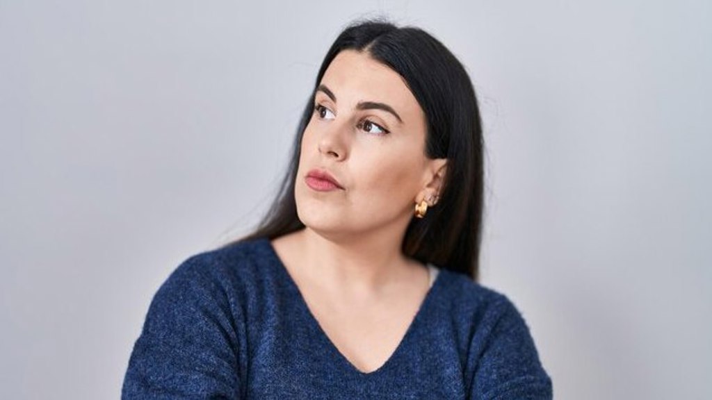 Rodinné příběhy: Karolína (40): Manžel mi navlékl snubní prsten a do ruky strčil mop. Teď je v ...