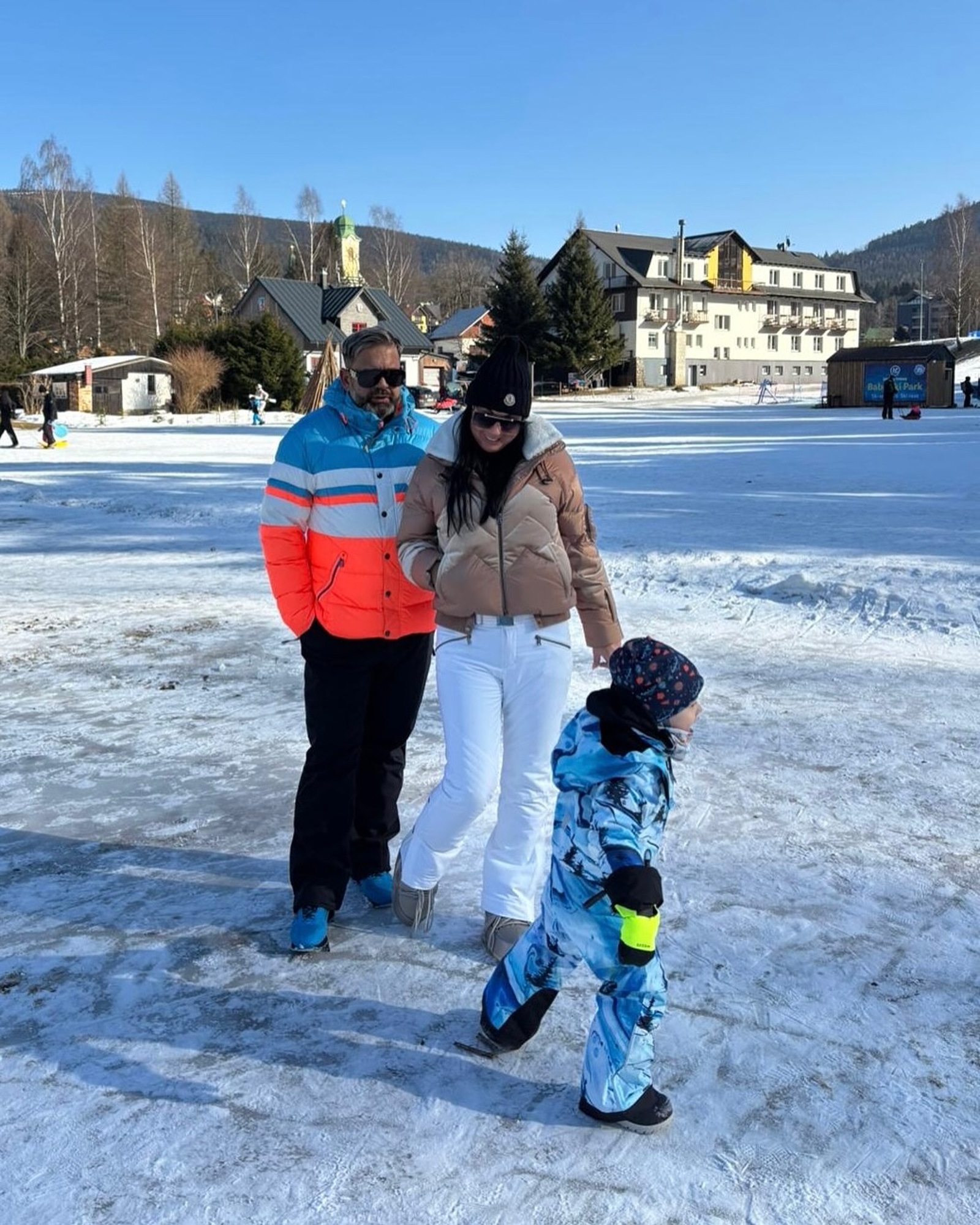 Galerie: Andrea Kašpárková má důvod k radosti: Manželka šéfkuchaře ...