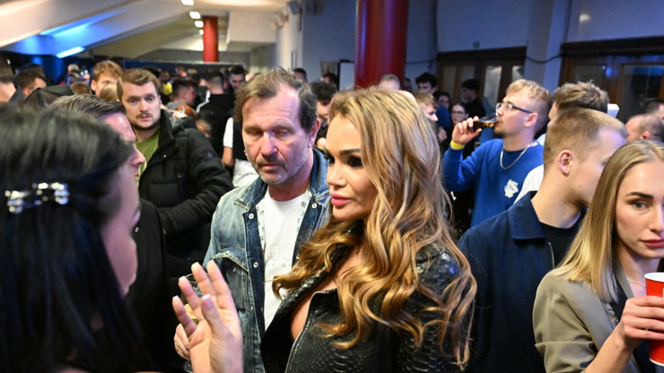 Galerie: Clash 11 plný hvězd: Jaromír Soukup s Evou Feuereislovou ...