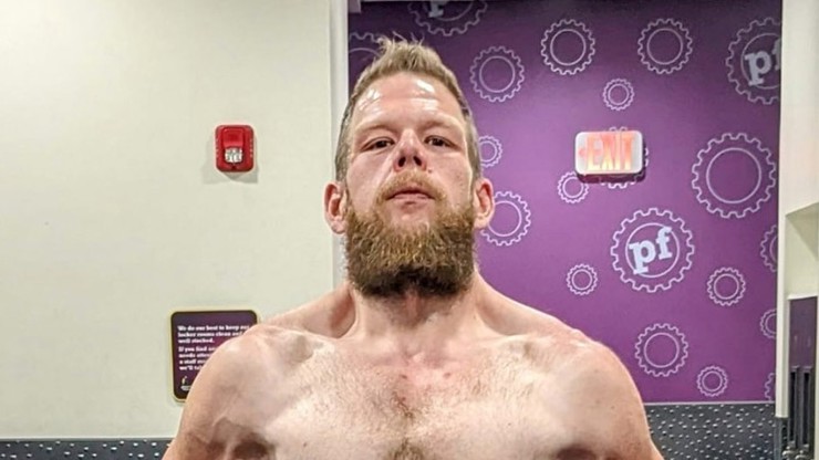 Galerie: Cole Prochaska zhubl 160 kilo: Muž s českými kořeny se pere s ...