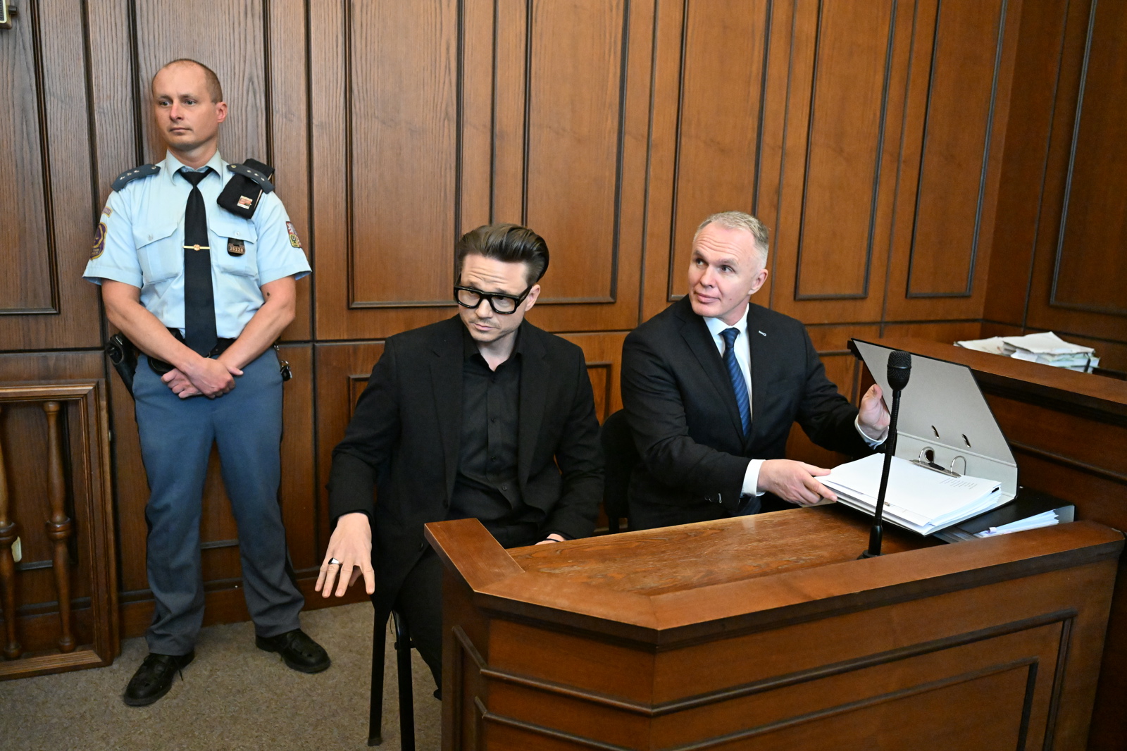 Galerie: Ponížení Kuchařové nebere konce: Proti Brzobohatému povolala ...