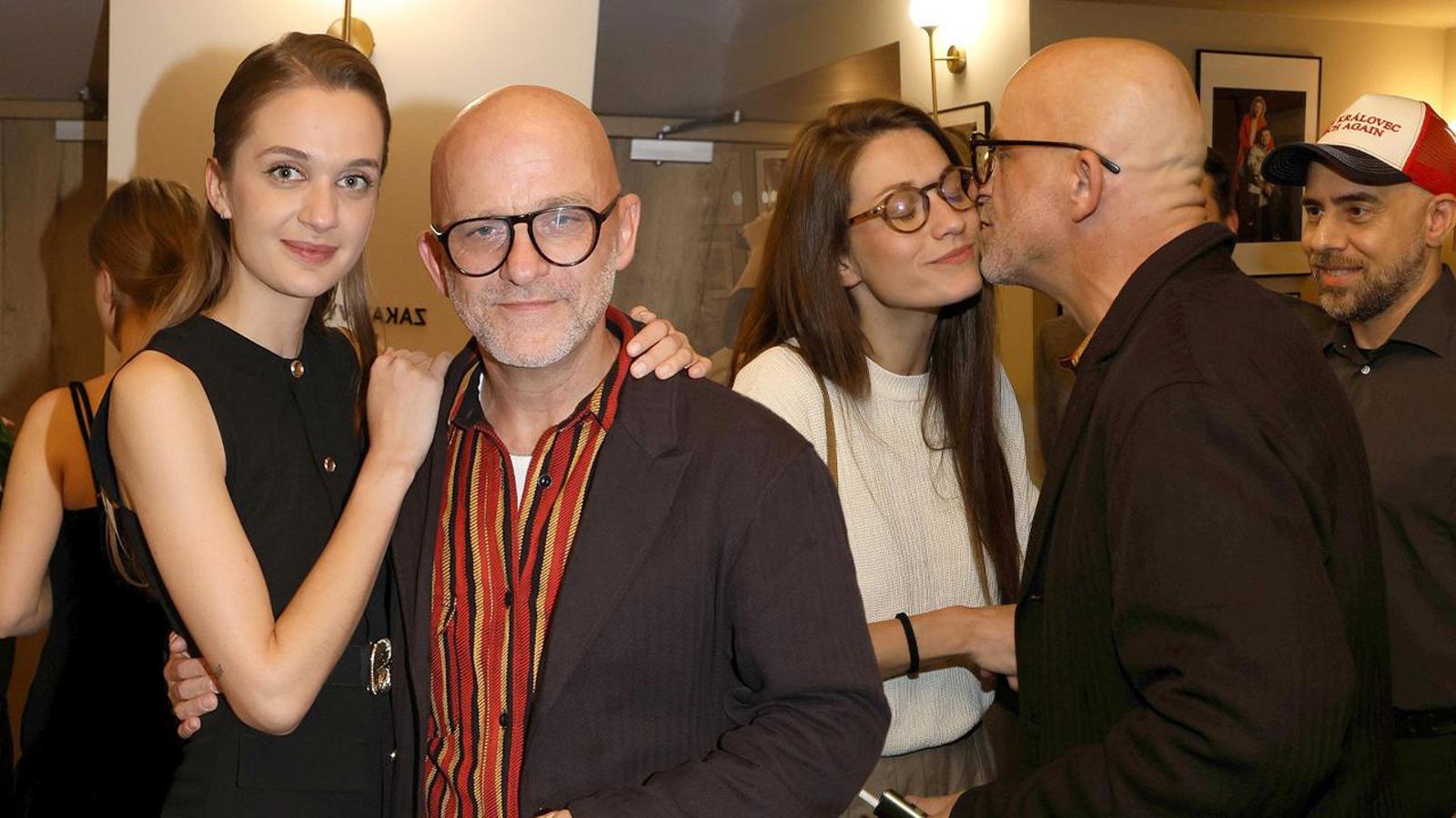 Hynek Čermák neztrácí čas: Ukázal mladičkou milenku, představil ji před ...