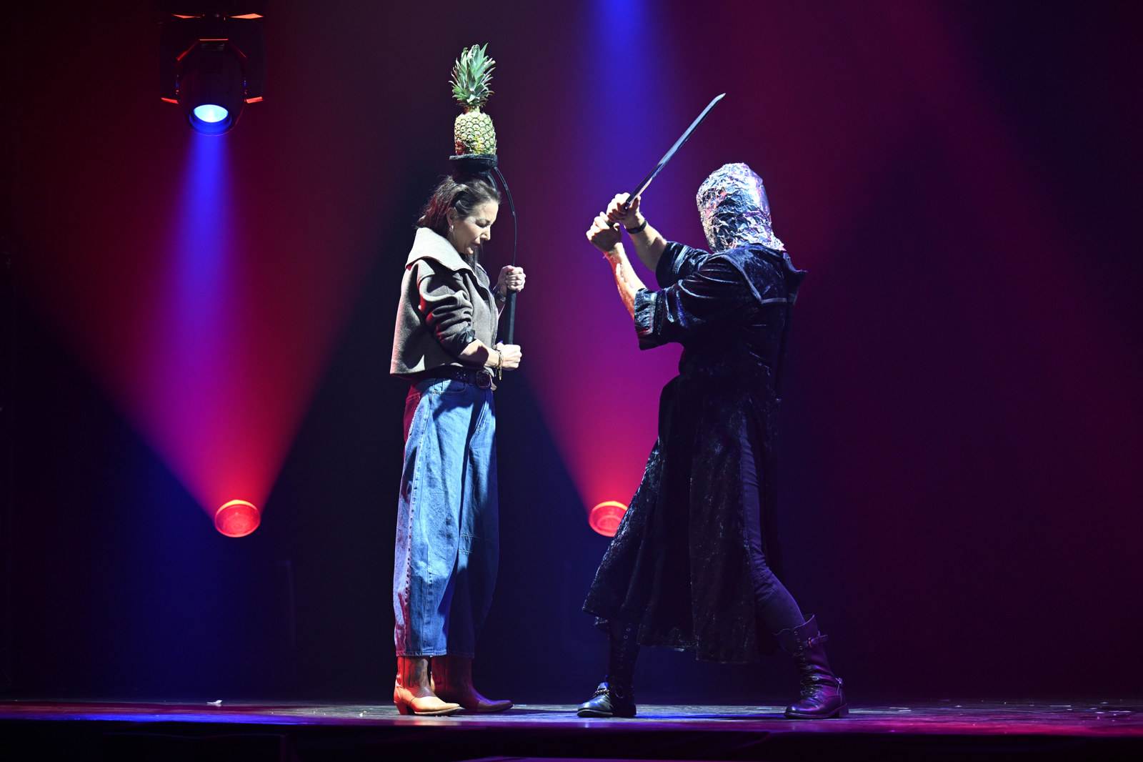 Galerie: Světová hvězda magie Luis de Matos v Praze: Po českém pivu čáry nedělám – fotka 7 ...