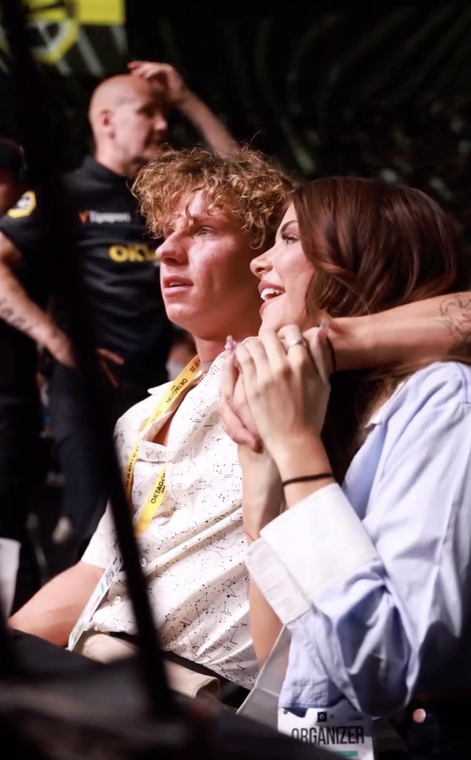 Galerie: Oktagon 71: Dominique Alagia a Pavel Tóth neskrývali city ...