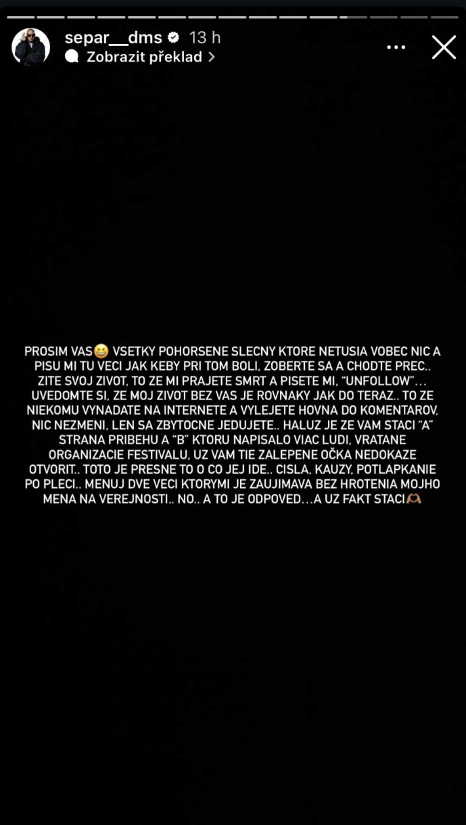 Galerie: Válka expartnerů: Rapper Separ a Cynthia Tóthová se do sebe ...