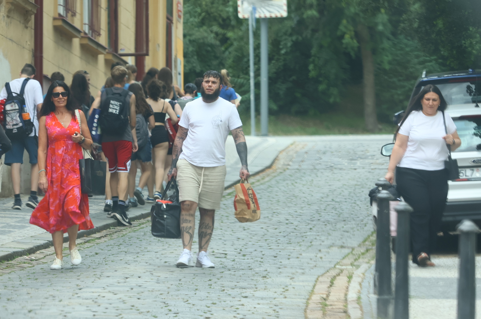 Galerie: Leo Beránek na svobodě: Nechybělo dojemné setkání s maminkou ...