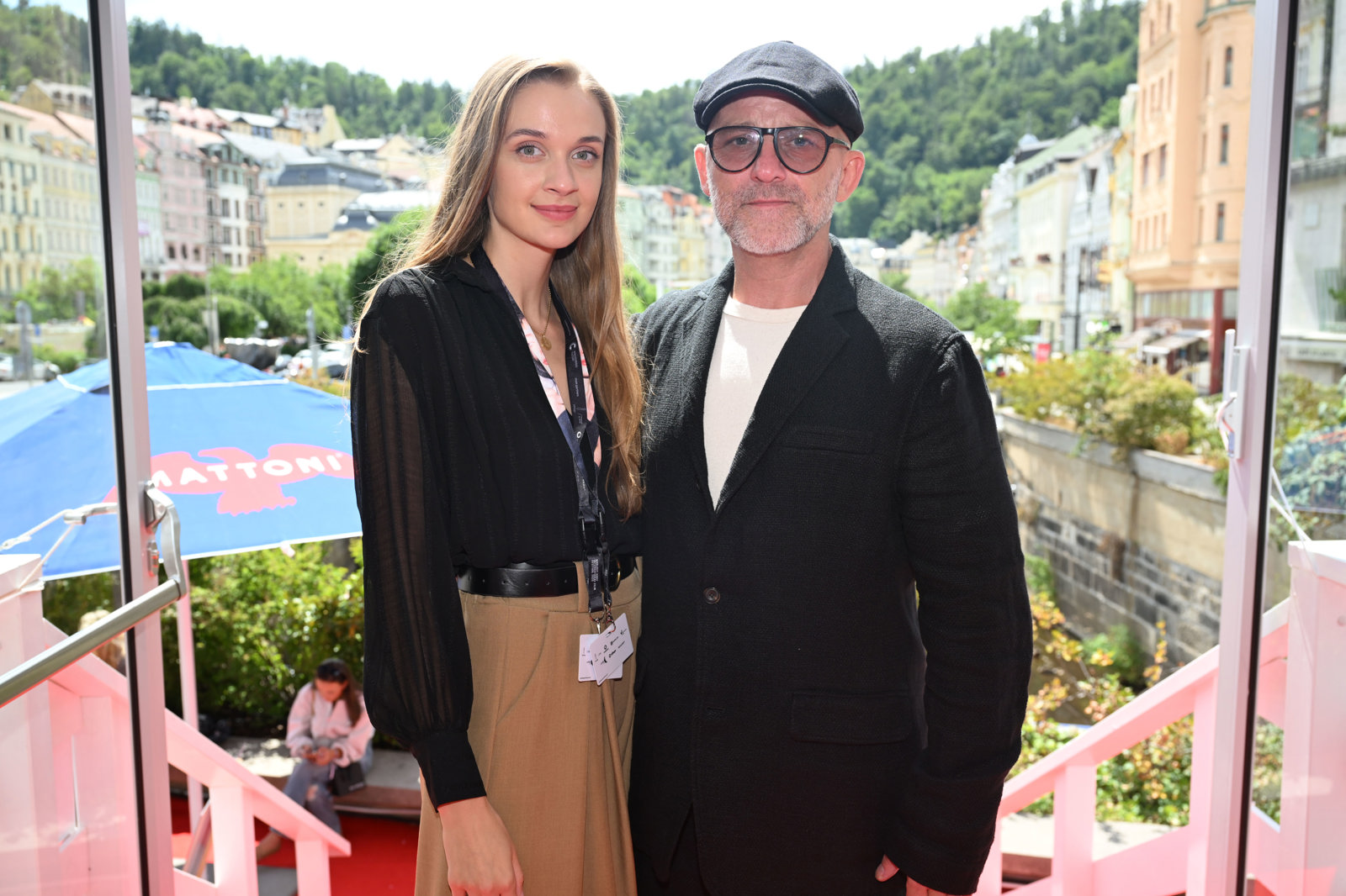 Galerie: KVIFF 2025: Ivan Trojan ukázal svaly a Jan Dolanský se ...