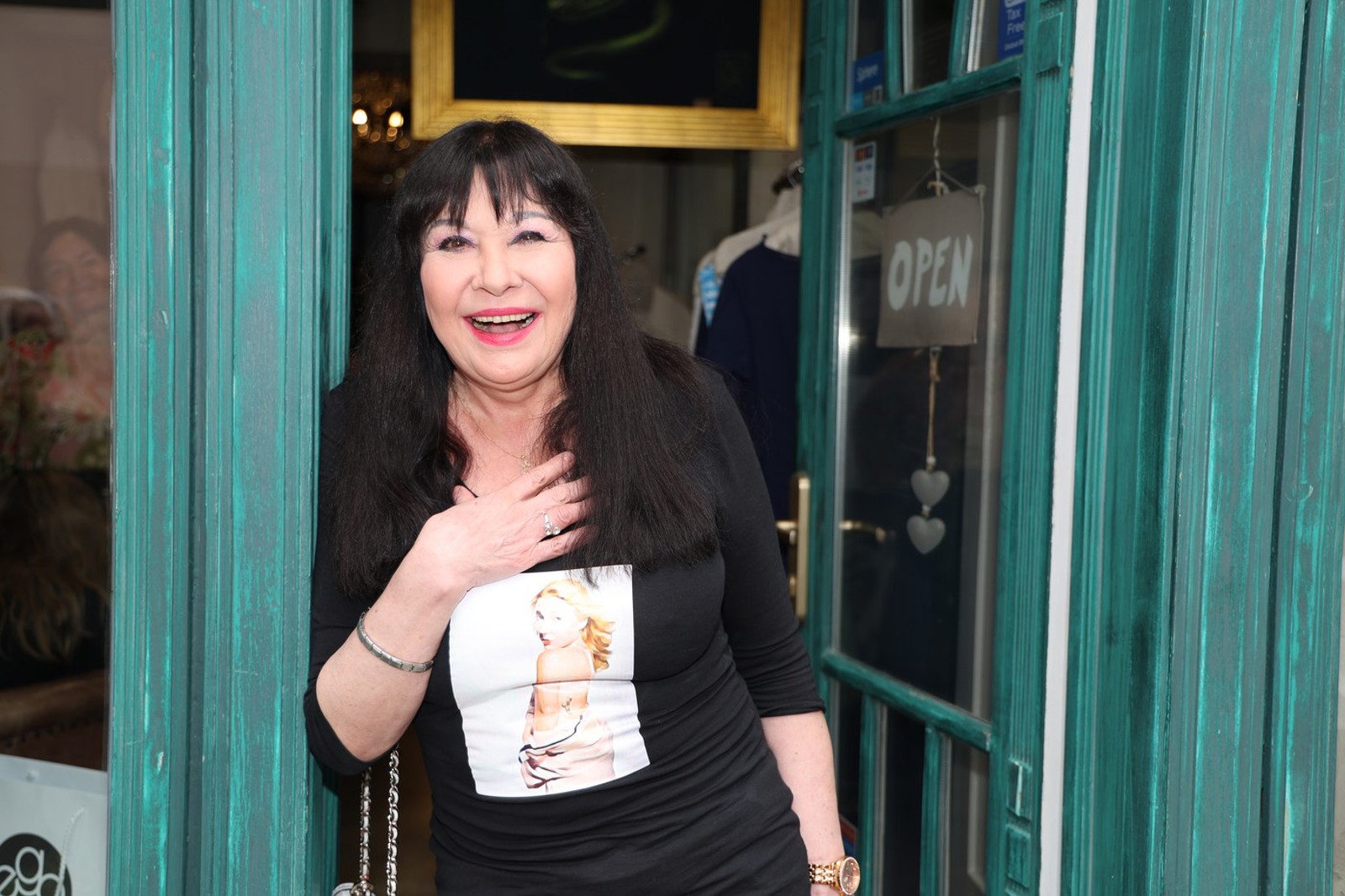 Galerie: Patrasová už zase básní o Italovi. Přelud, děsí se blízcí. I ...