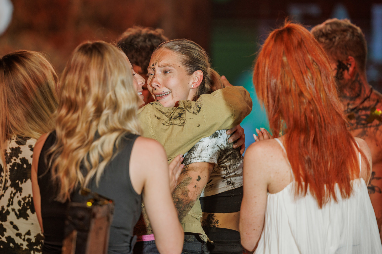 Galerie: Veronika Přikrylová je vítězkou Farmy Česko: Měl vyhrát Adam ...