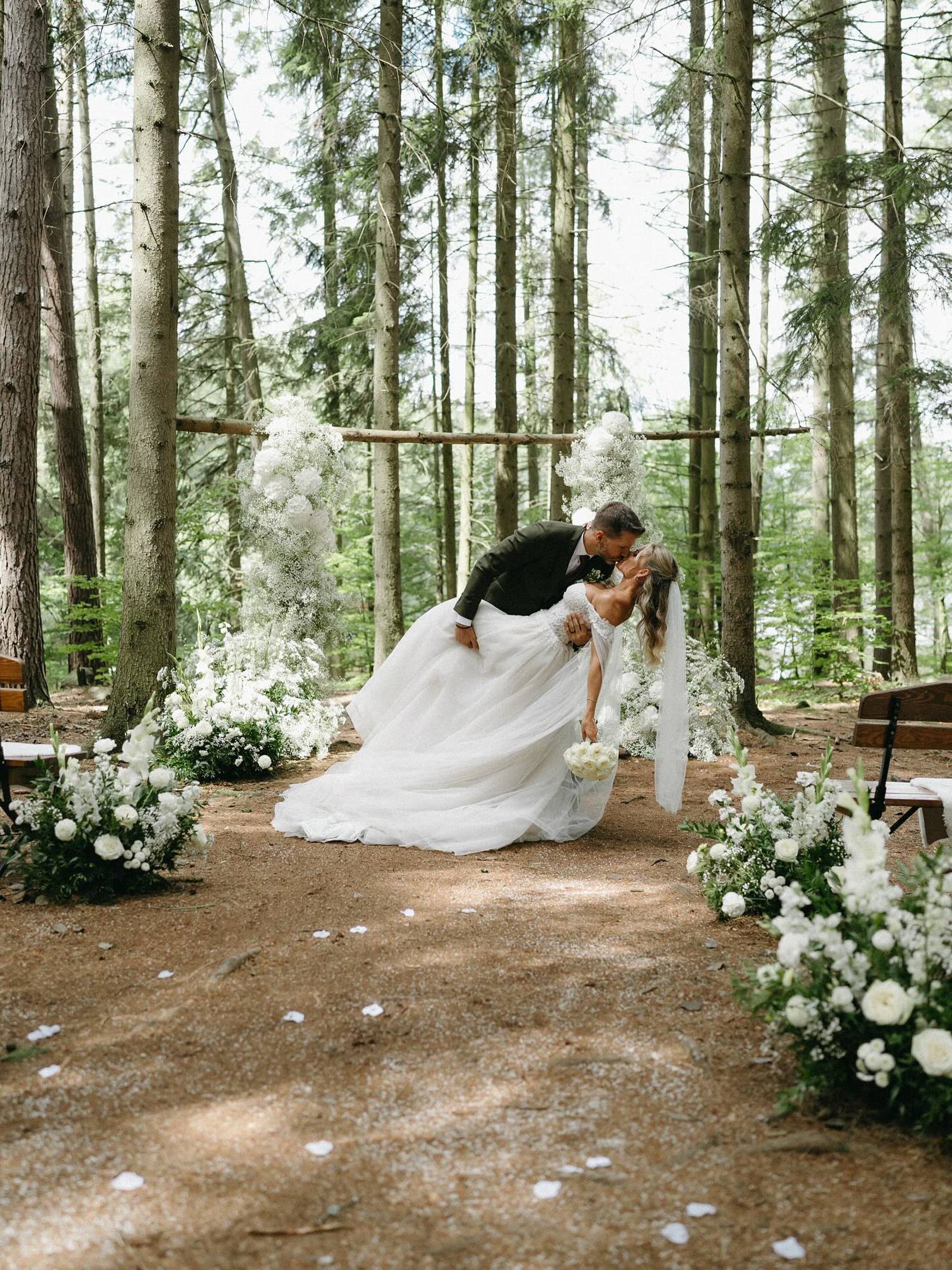 Galerie: Petr Cerha alias Nasty a Tereza Lojkásková se vzali: Ano si ...