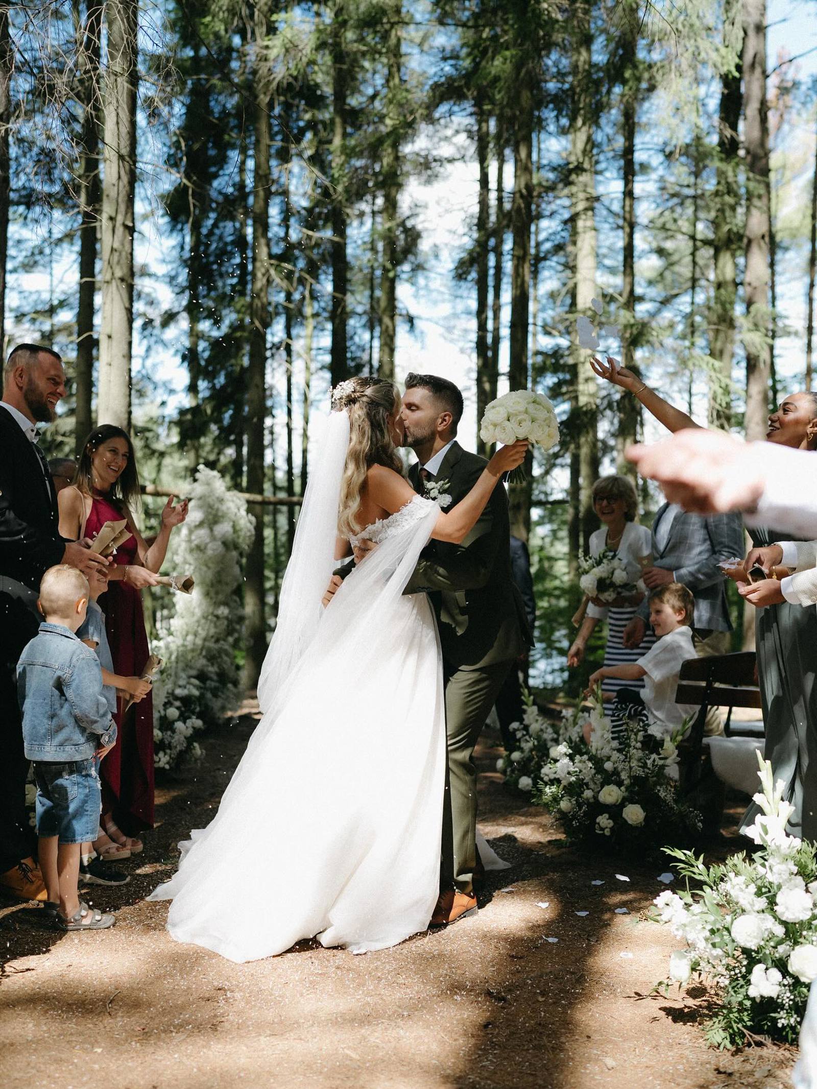 Galerie: Petr Cerha alias Nasty a Tereza Lojkásková se vzali: Ano si ...