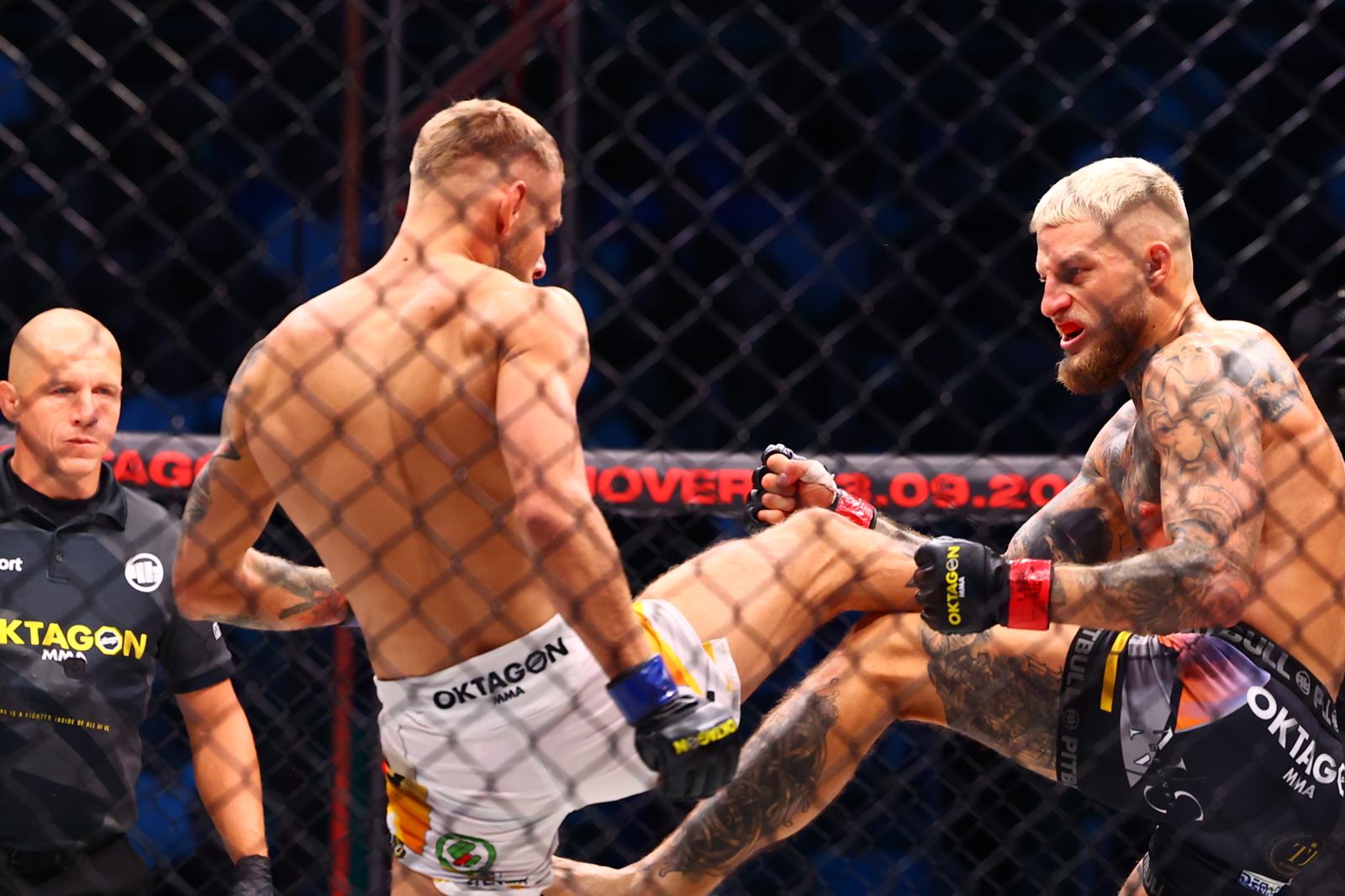 Galerie: Radek Roušal se utkal s Adrianem Hamerskim: Brněnský zápasník ...