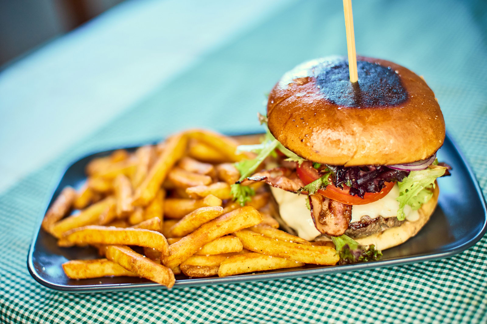 Galerie: Jakub z penzionu Pláně po natáčení Ano, šéfe! vrací úder ...