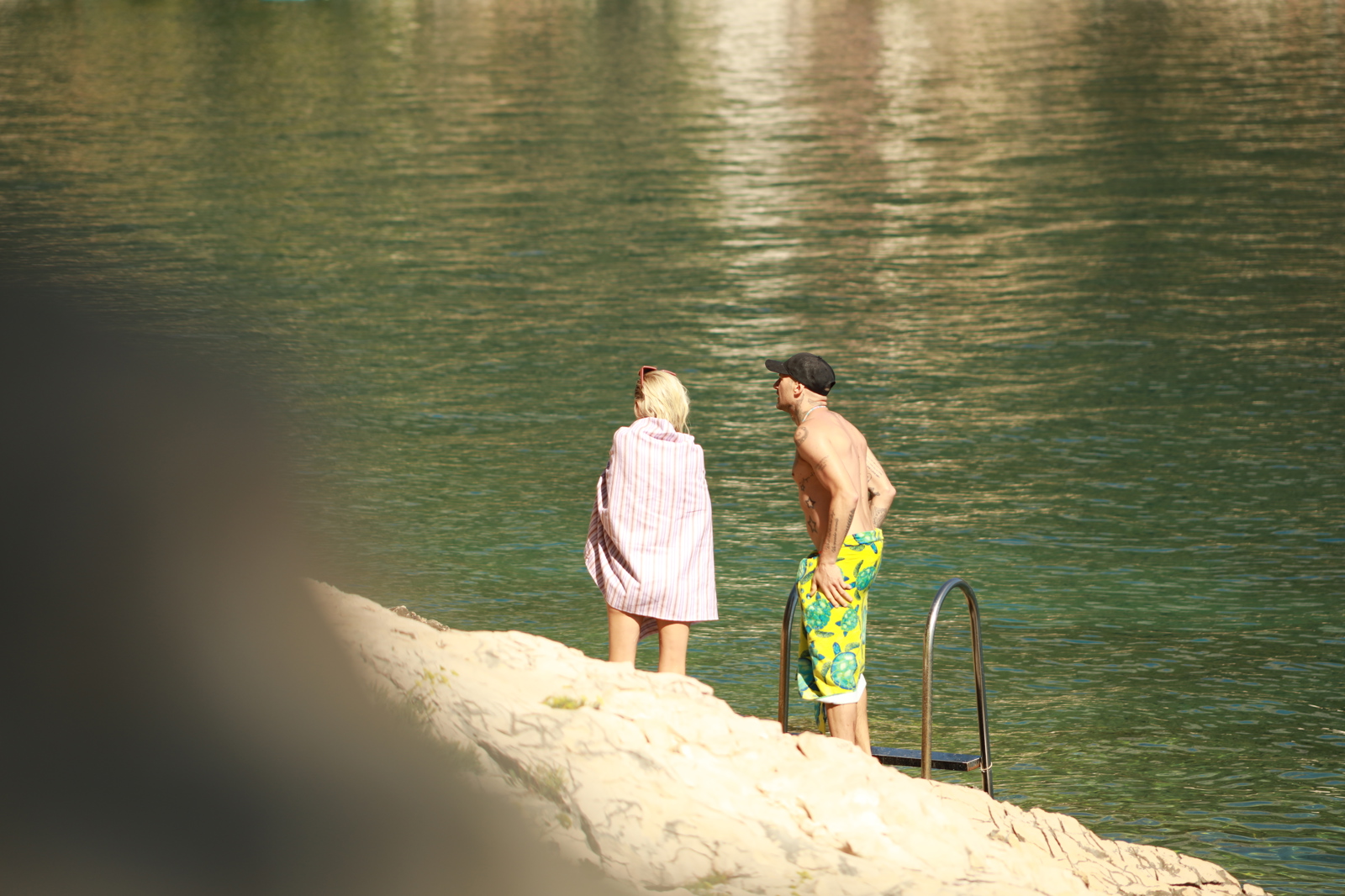 Galerie: Sámer Issa byl v Chorvatsku s neznámou kráskou – fotka 8 ...