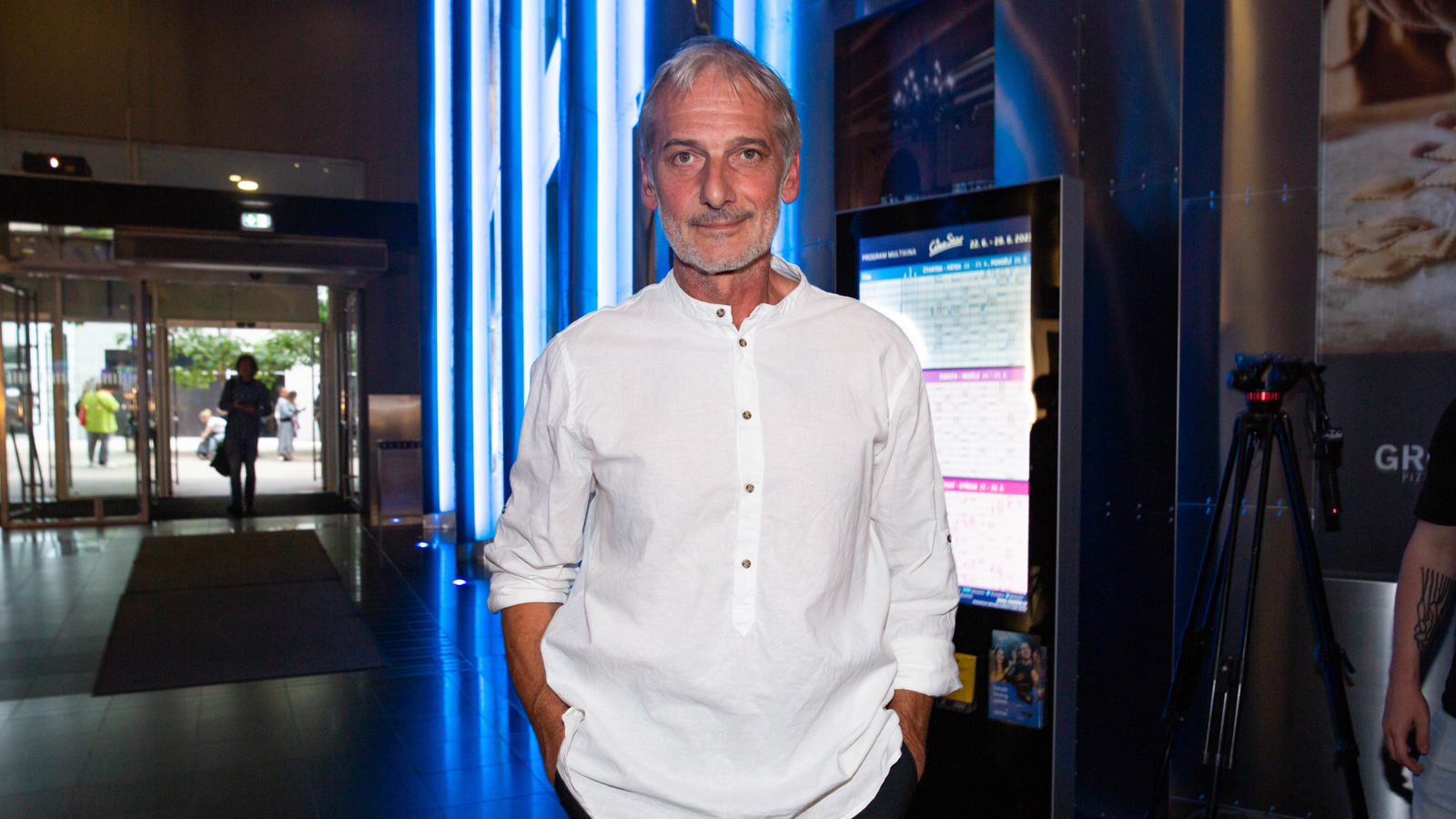 Herec Daniel Rous spadl z žebříku: Skončil v Motole