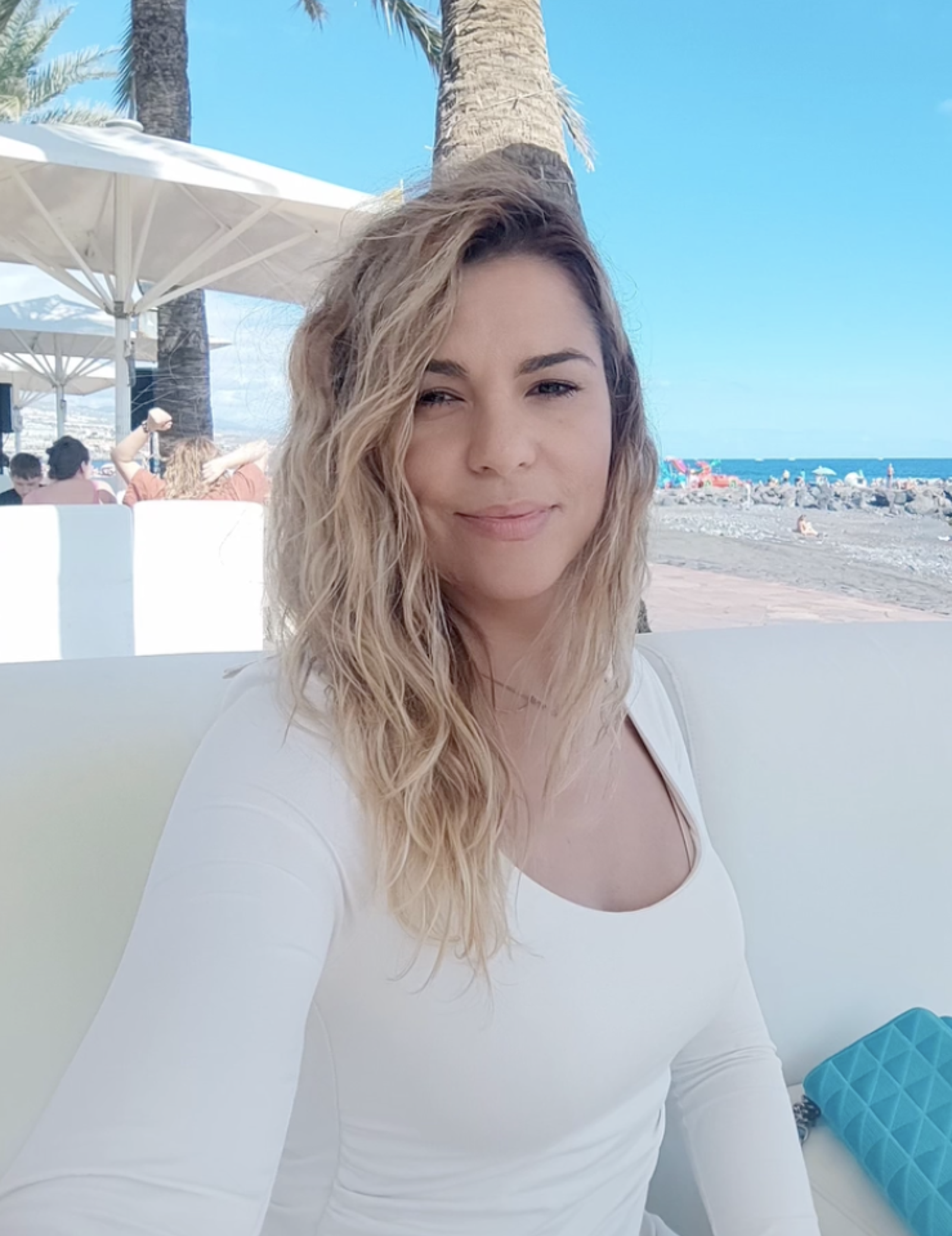 Galerie: Vlasta Hájek promluvil o důvodu, proč prodává vilu na Tenerife ...