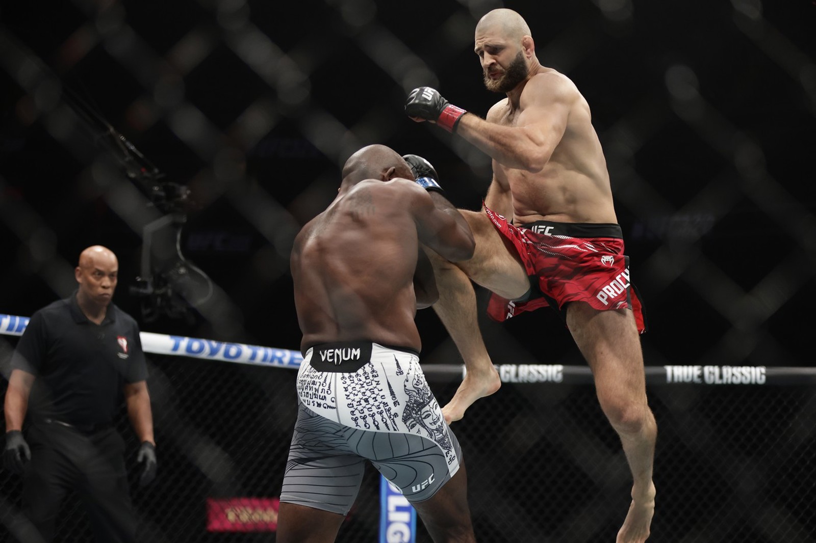 Galerie Ufc 320 Jiří Procházka Málem Plakal štěstím Dočká Se