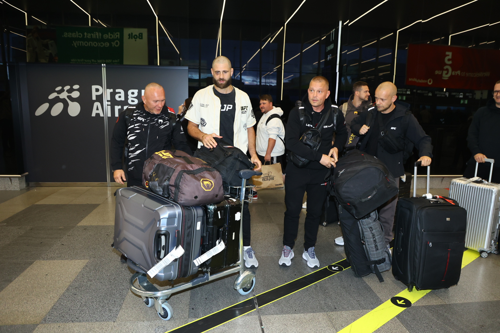 Galerie: Sladká odměna pro Jiřího Procházku. Po triumfu v Las Vegas ...