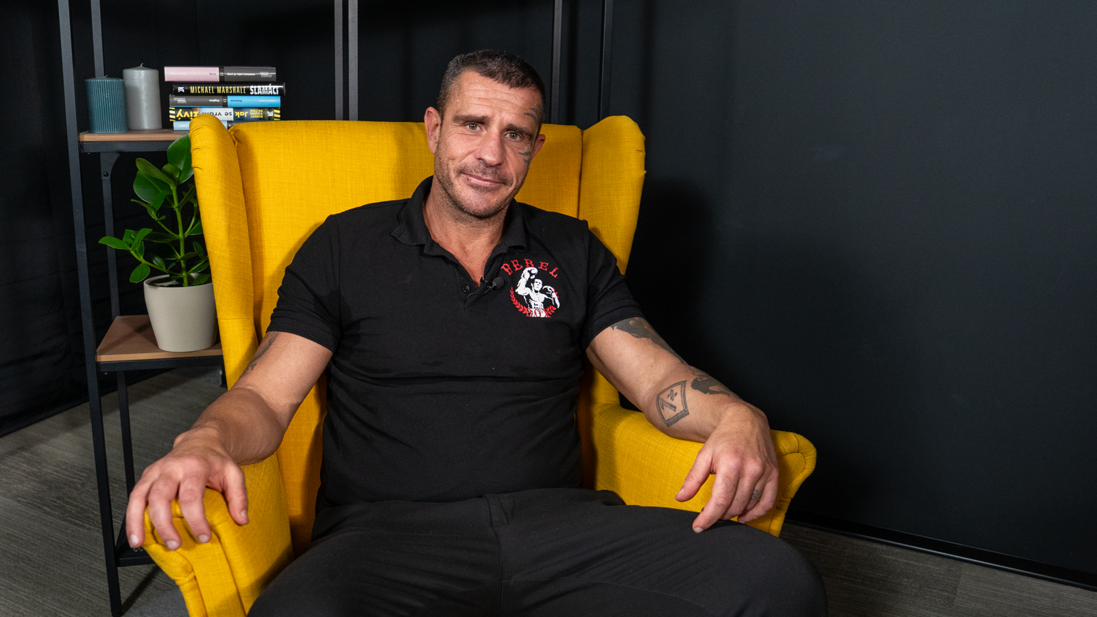 Robert Rosenberg se dal na dobročinnost. Zadarmo trénuje děti s ...