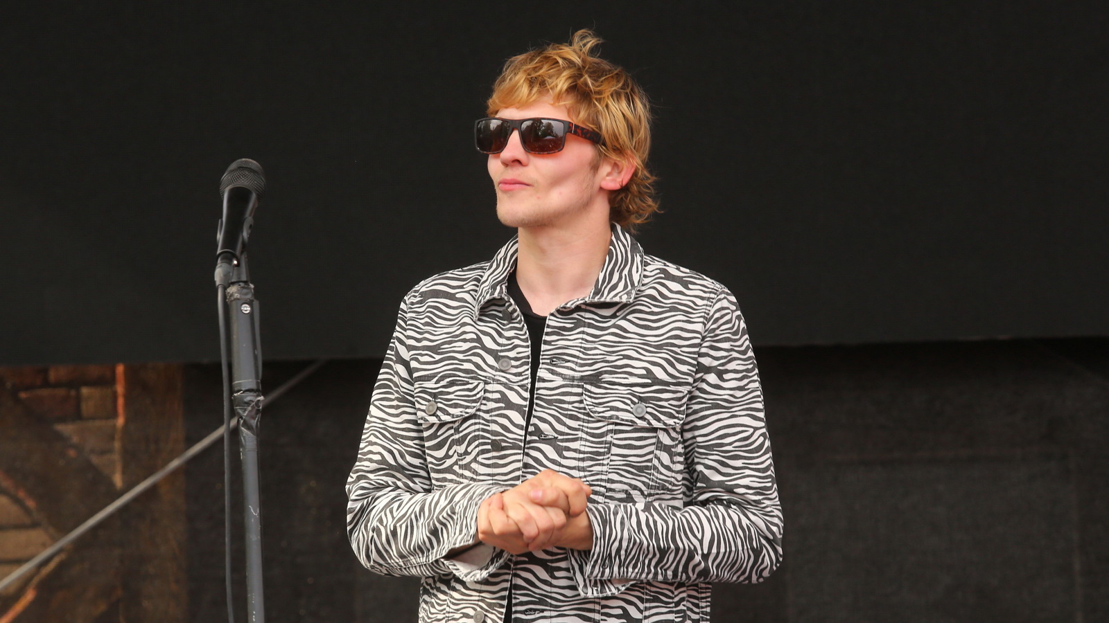 Vít Starý slaví 37. narozeniny. Bývalý frontman Mandrage spadl na úplné dno