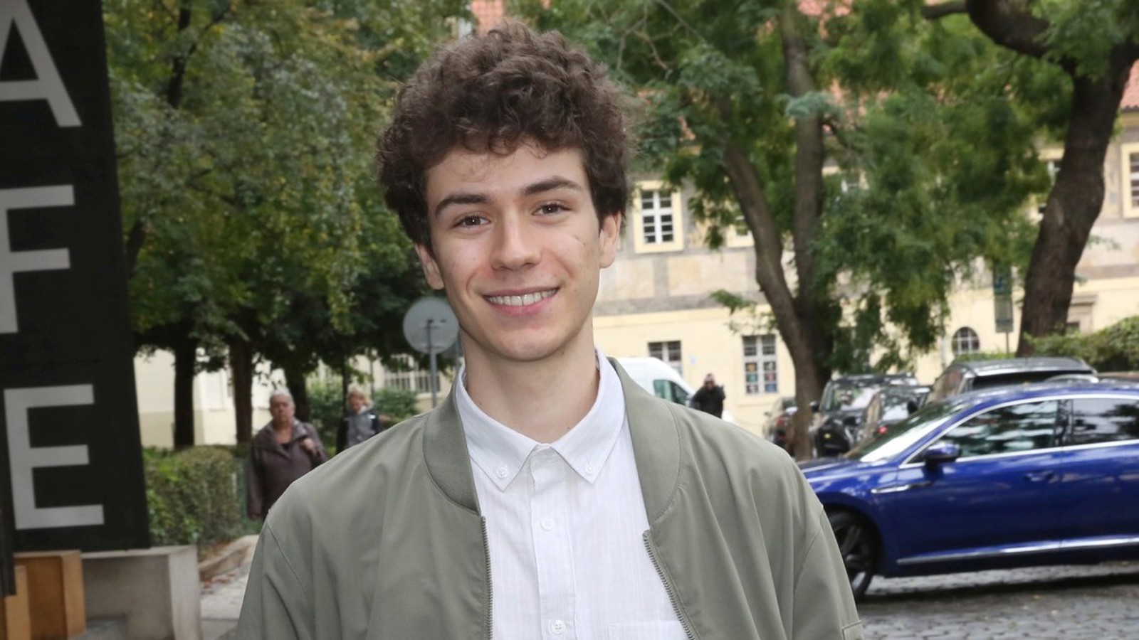 Od seriálu Modrý kód až na Eurovizi. Kdo je Daniel Žižka, který svým ...